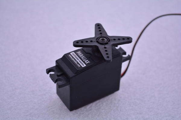 Servo Motor to move things with an Arduino Servo Motor to move things with an Arduino