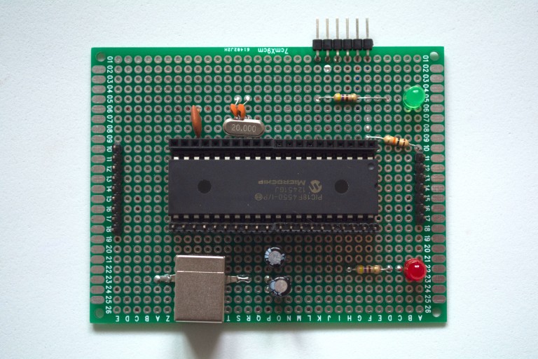 Do-It-Yourself Pinguino PIC18F4550 Board – MicroController Electronics